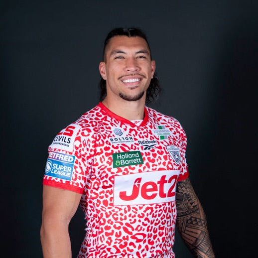 Aaron Pene - Book a Video on Swysh