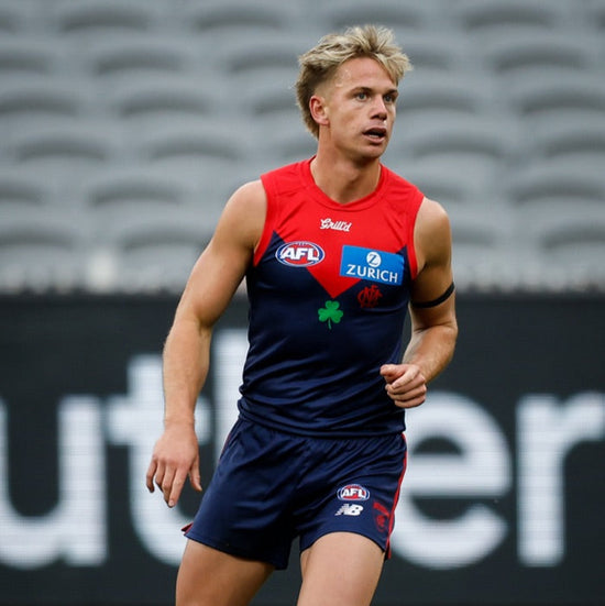 Harry Sharp - Book a Video Message on Swysh