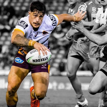 Kotoni Staggs - Book a Video on Swysh