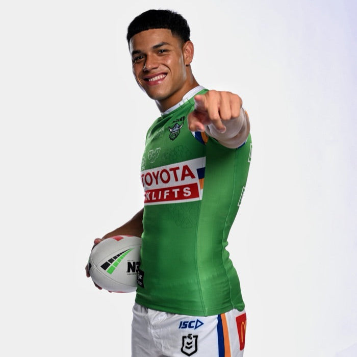 Savelio Tamale - Book a Video on Swysh