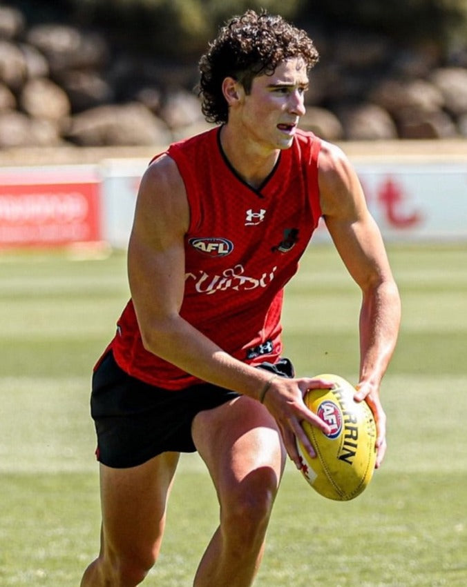 Elijah Tsatas - Book a Video on Swysh