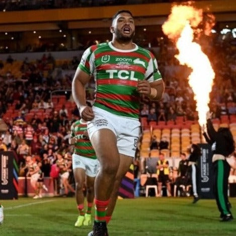 Taane Milne - Book a Video on Swysh